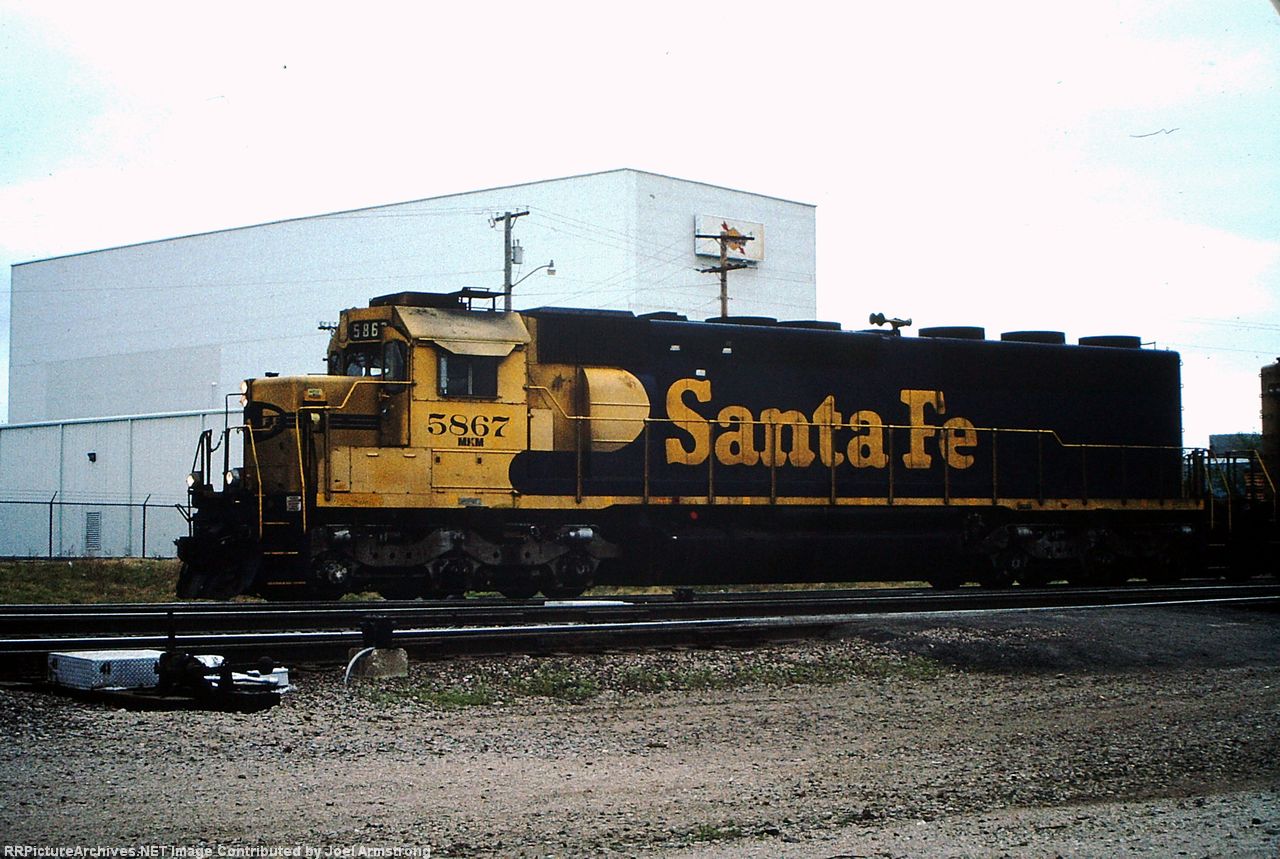ATSF 5867